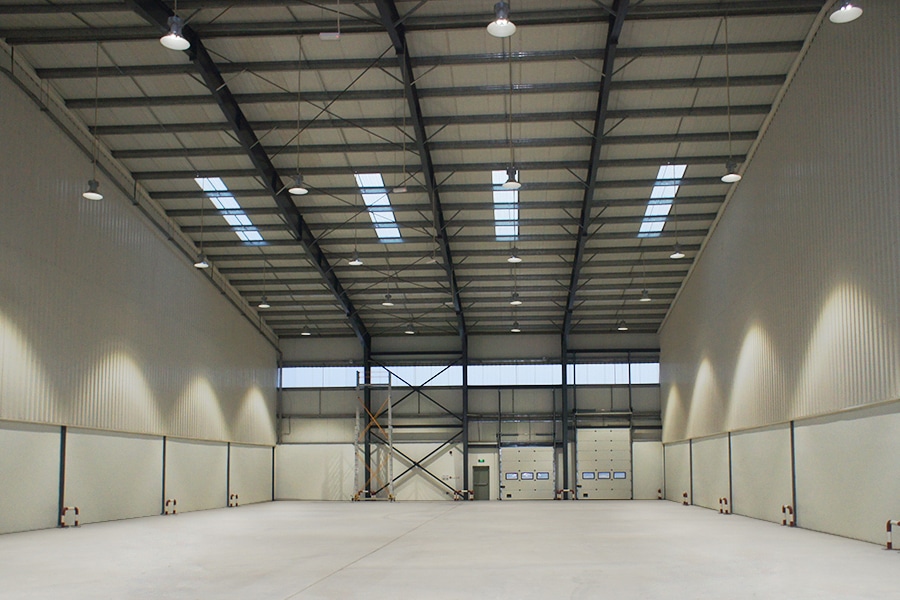 A 4 Bay Warehouse For Lease | Book A Viewing Today!